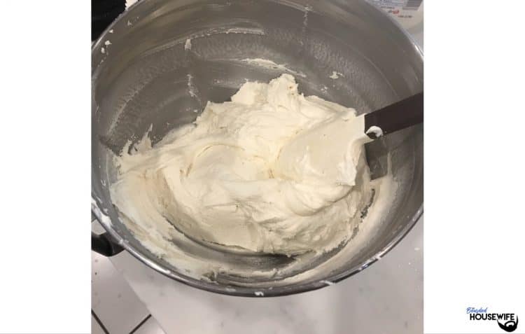 Easy Vanilla Buttercream - The Bearded Housewife