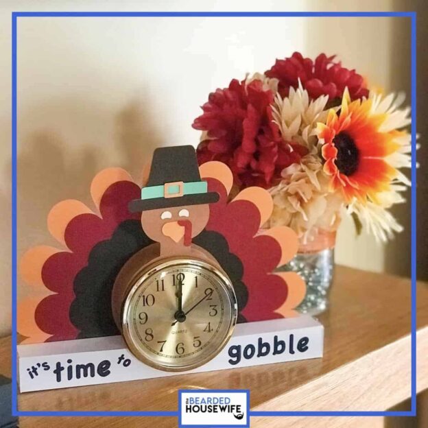 Thanksgiving Paper Clocks - The Bearded Housewife