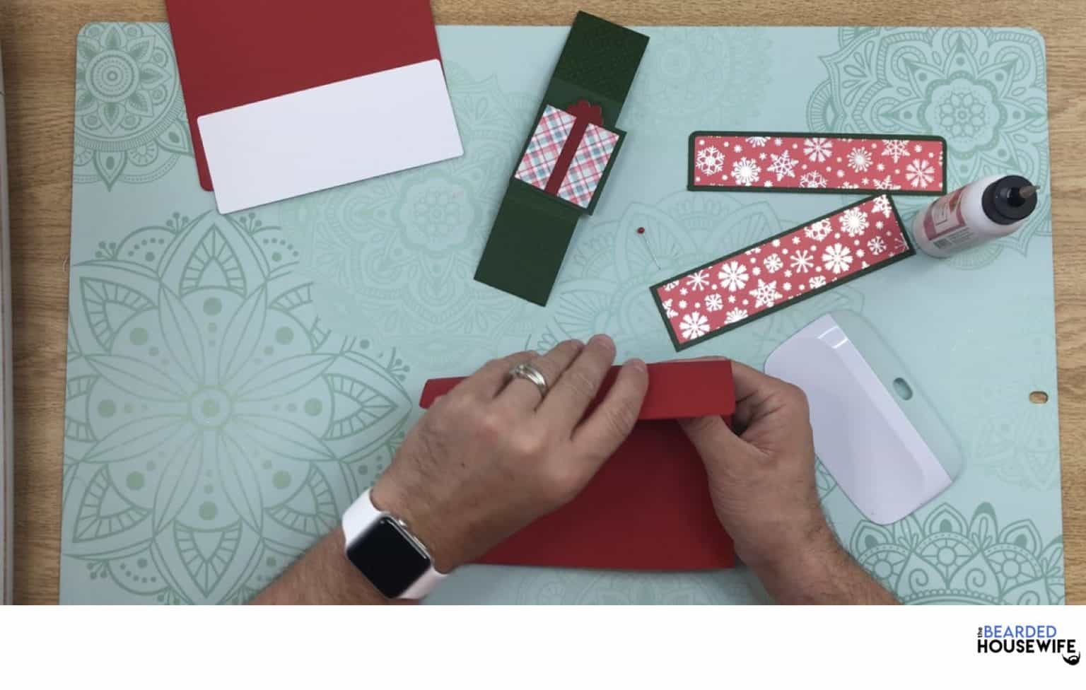 How to Make Money Cards for Christmas - The Bearded Housewife