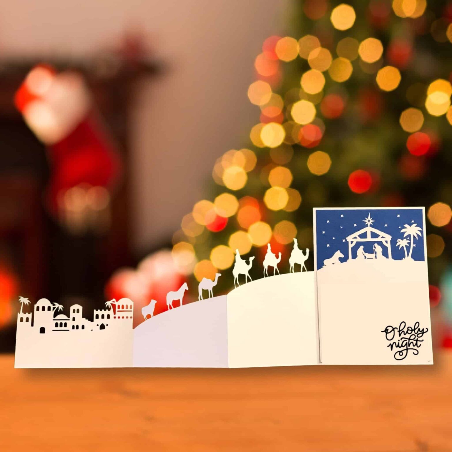 How to Make a Christmas Concertina Card - The Bearded Housewife