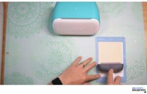 How to Make Cute Mom & Daughter Insert Cards - The Bearded Housewife