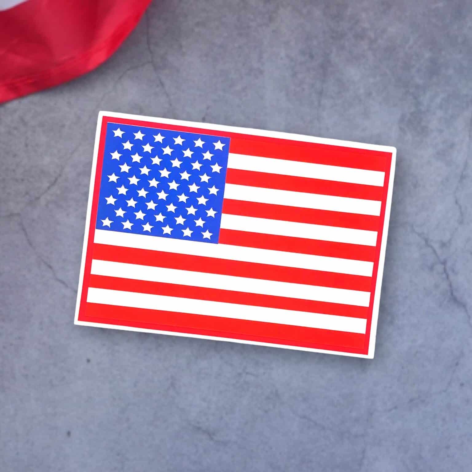 How to Make Layered American Flag Cards - The Bearded Housewife