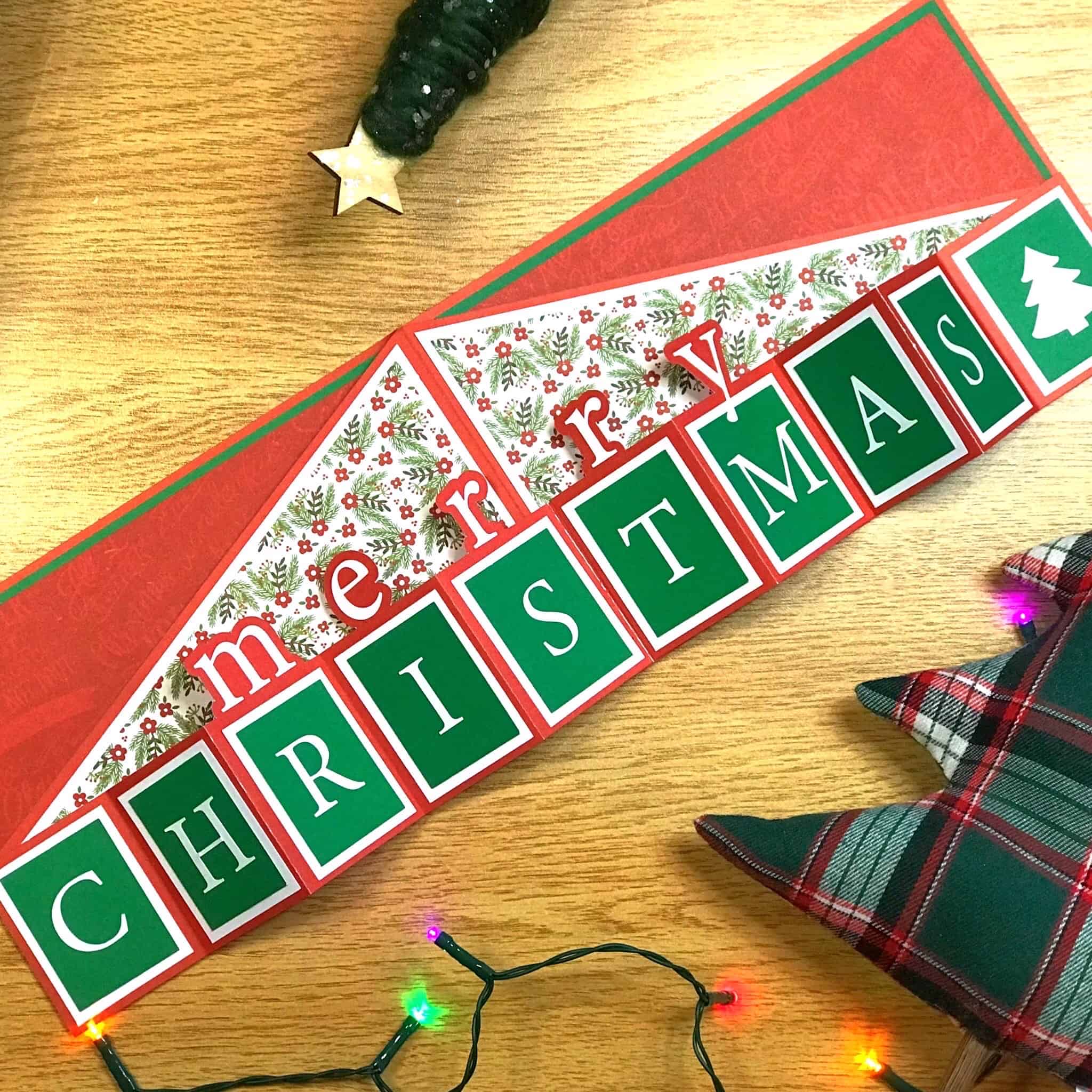 Holiday Pop-Out Concertina Card Workshop - The Bearded Housewife