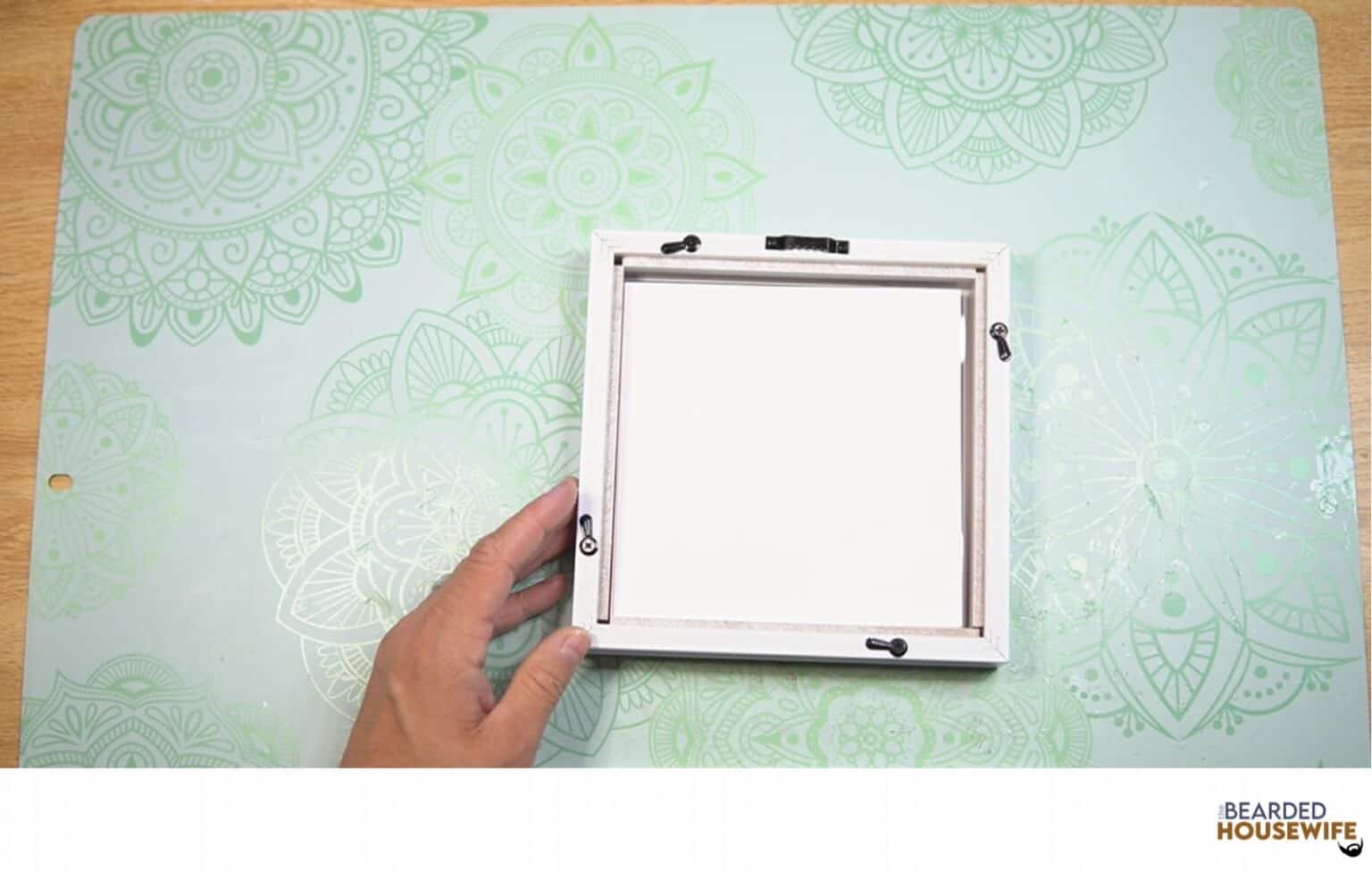 How to Make Summer Boating Shadow Boxes - The Bearded Housewife