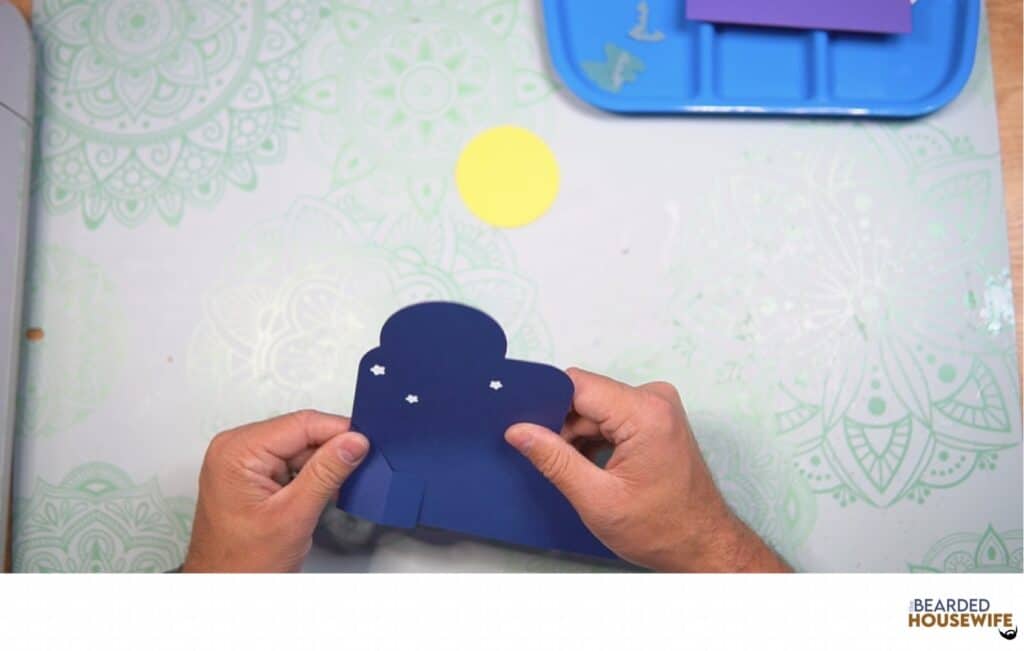 How to Make Graveyard Box Cards - The Bearded Housewife