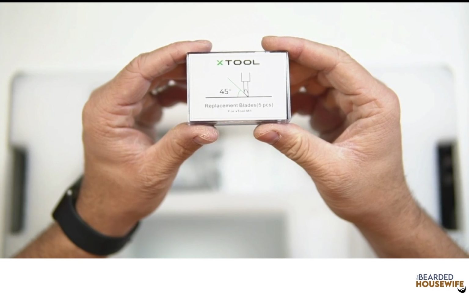 How to Unbox and Set Up the xTool M1 - The Bearded Housewife