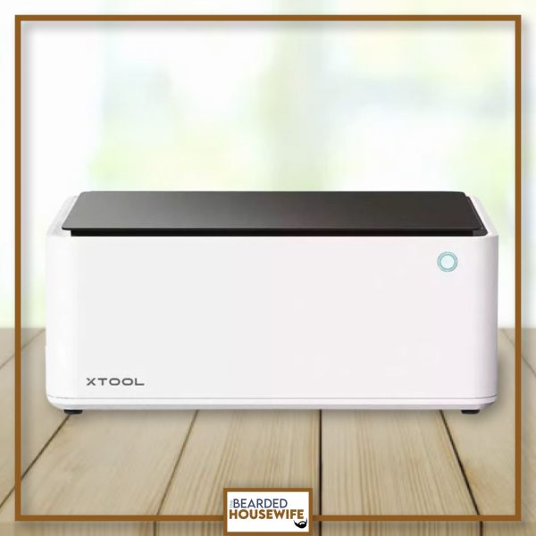 How to Unbox and Set Up the xTool M1 - The Bearded Housewife