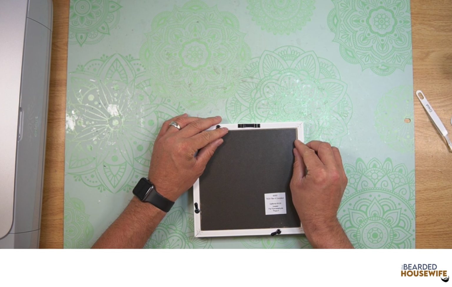 How to Make Fun Summer Travel Shadow Boxes - The Bearded Housewife