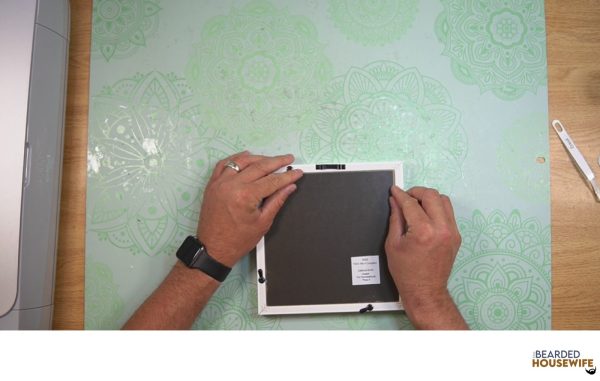 How to Make Fun Summer Travel Shadow Boxes - The Bearded Housewife