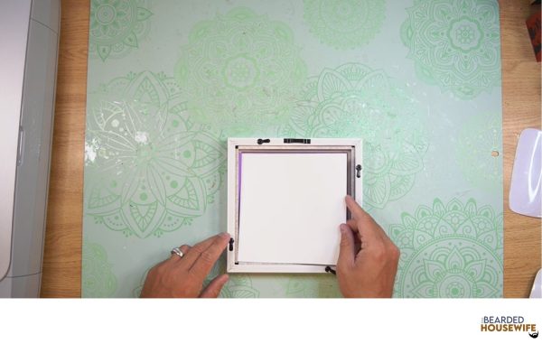 How to Make Ghost Cauldron Shadow Boxes - The Bearded Housewife