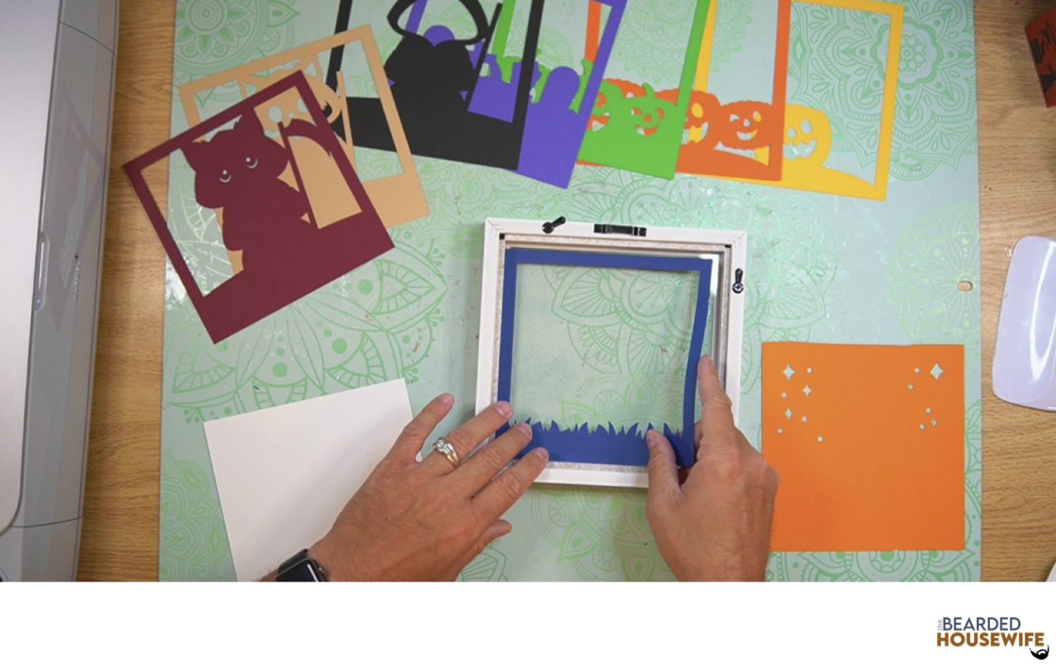 How to Make Grim Kitty Shadow Boxes - The Bearded Housewife