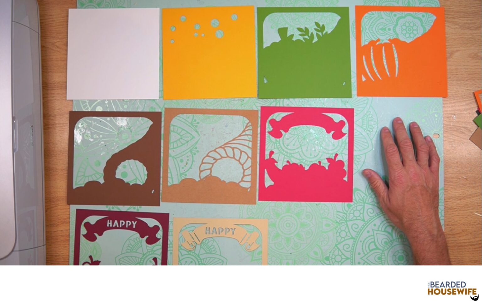 How to Make Thanksgiving Shadow Boxes - The Bearded Housewife