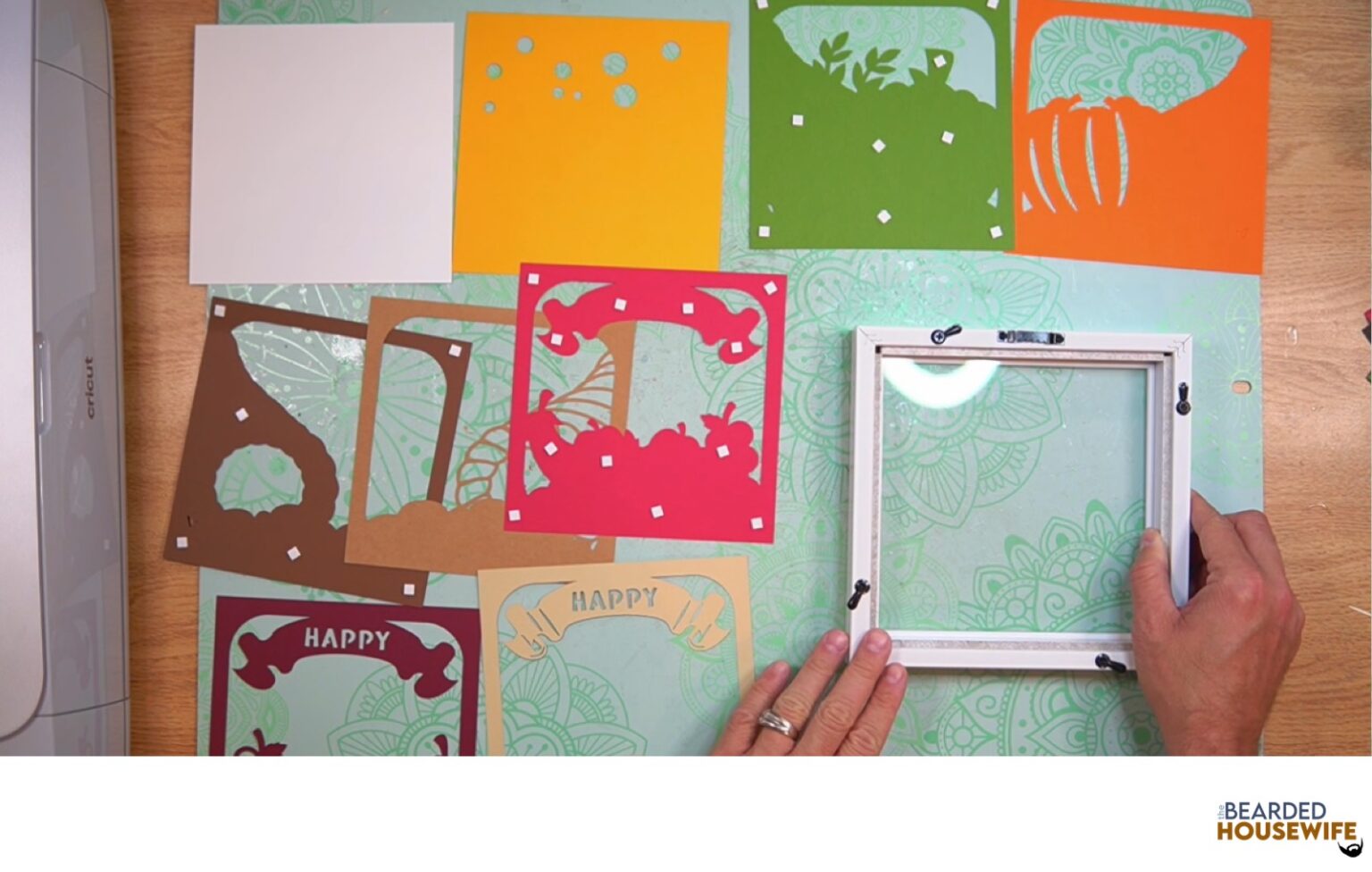 How to Make Thanksgiving Shadow Boxes - The Bearded Housewife