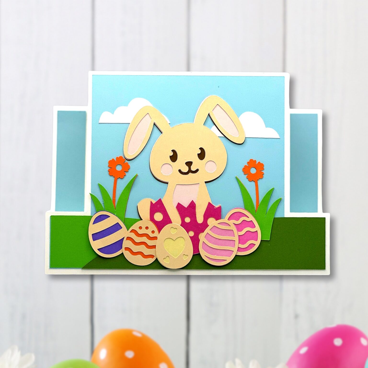 How to Make Fun Happy Easter Stepper Cards - The Bearded Housewife